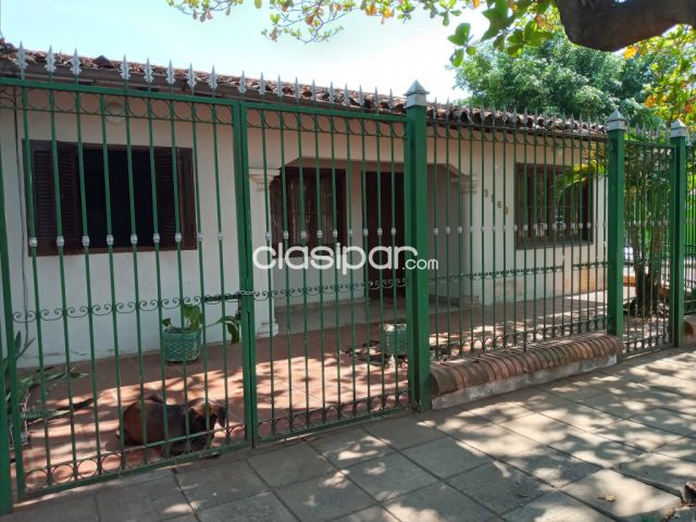 VENDO CASA EN LAMBARE!!!! A DOS CUADRAS DE CACIQUE LAMBARE #1677003 | Clasipar.com en Paraguay