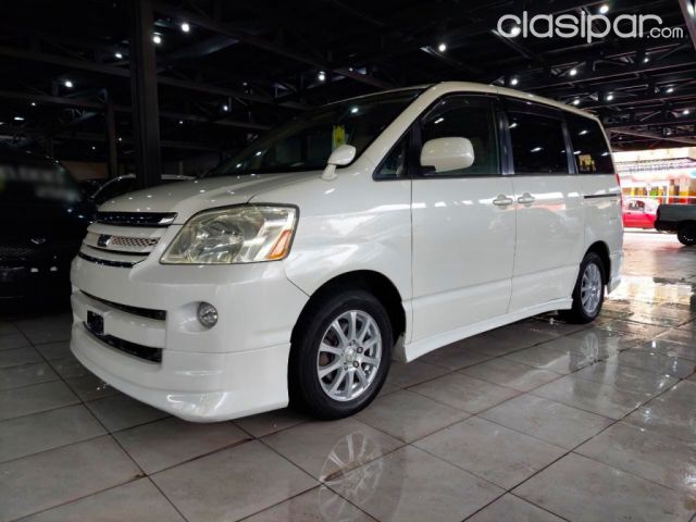 REMATO TOYOTA NOAH AÑO 2006 RECIEN IMPORTADO ¡¡HDR AUTOMOTORES ...